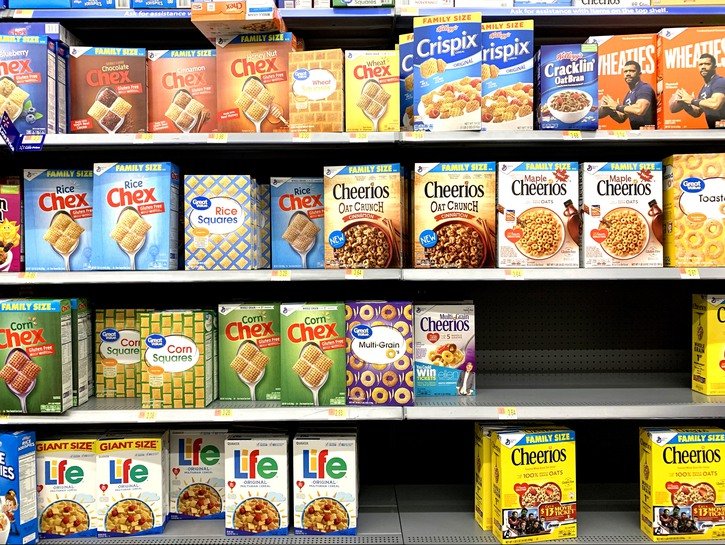 15 Funny Knockoff Store Brand Cereal Names - Oola