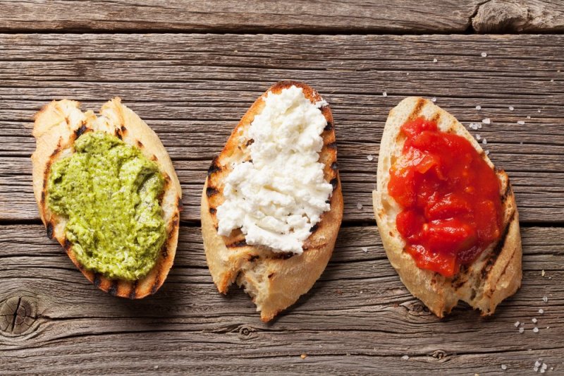 15 Delicious Toast Spreads That Aren't Butter - Oola