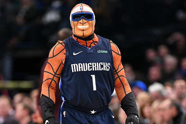 27 Sports Mascots Who Will Haunt Your Dreams - Oola