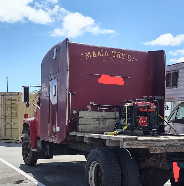 They Probably Should Have Ran These Sign Ideas By Someone First - Oola