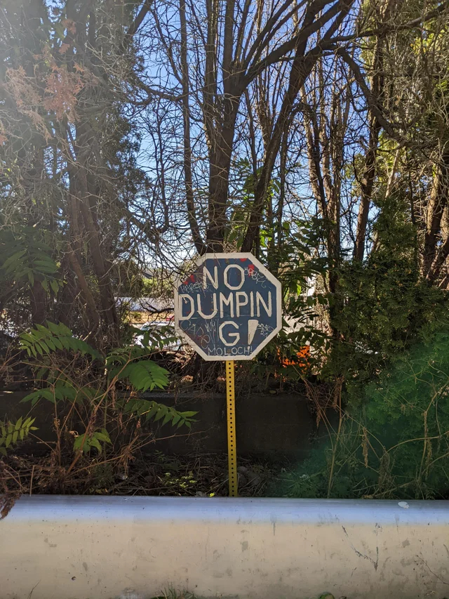 They Probably Should Have Ran These Sign Ideas By Someone First - Oola