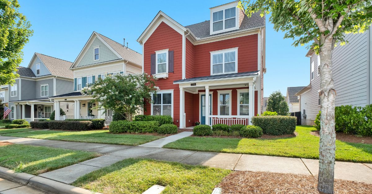 People Expose Their Entitled Neighbors - Oola